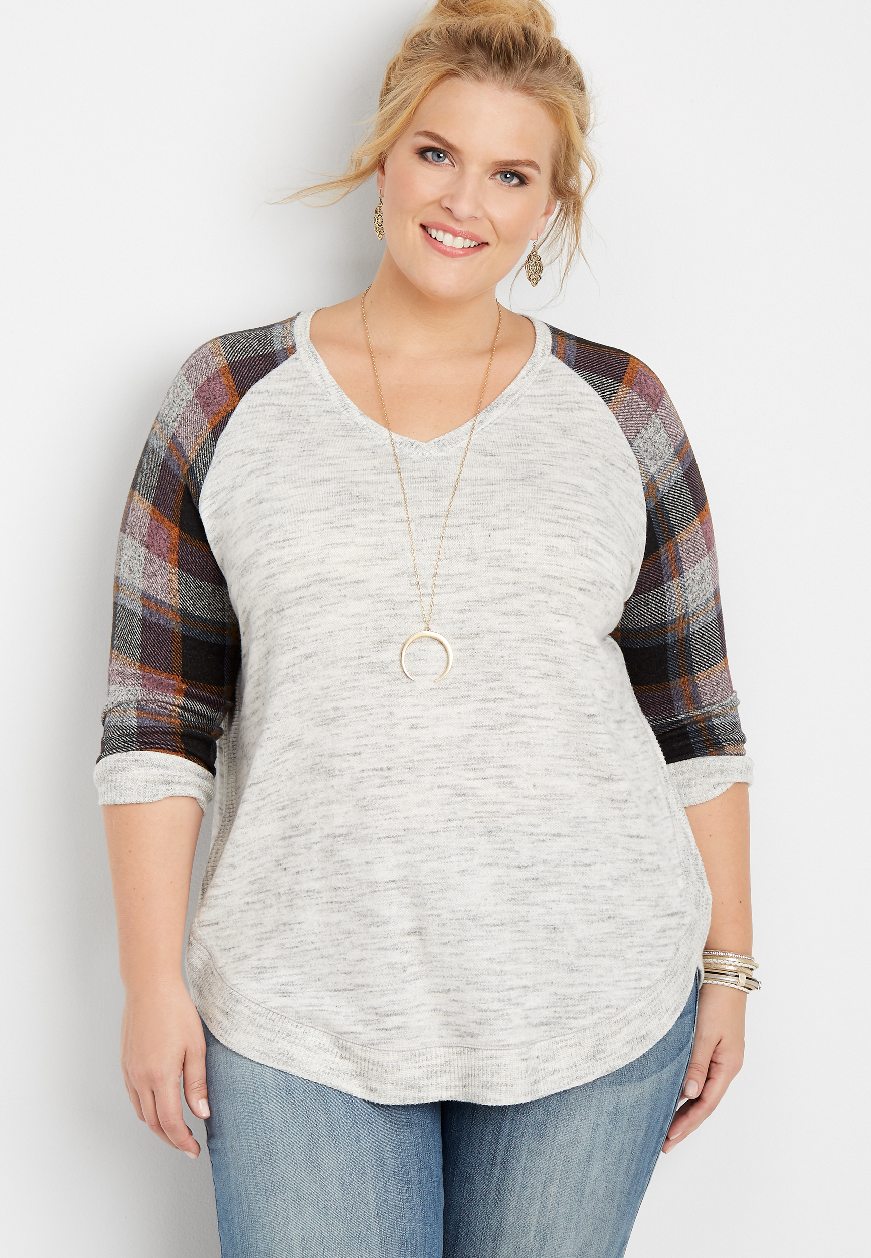 plus size plaid sleeves round hem pullover | maurices