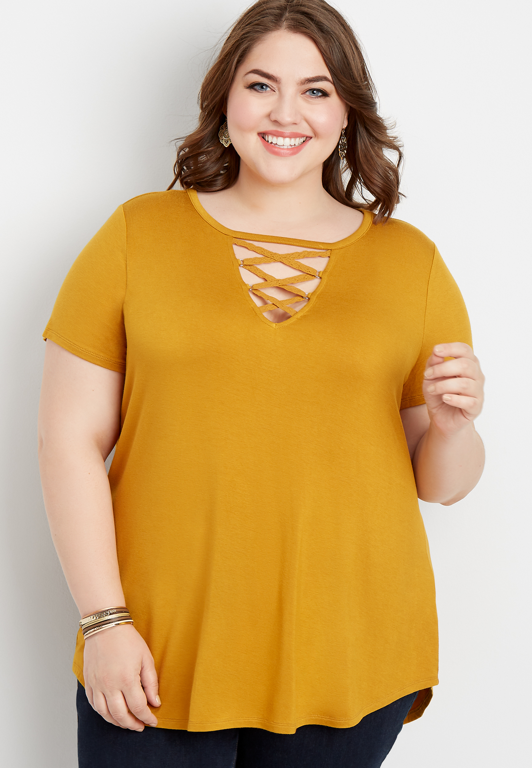 plus size 24/7 solid strappy neck tee | maurices