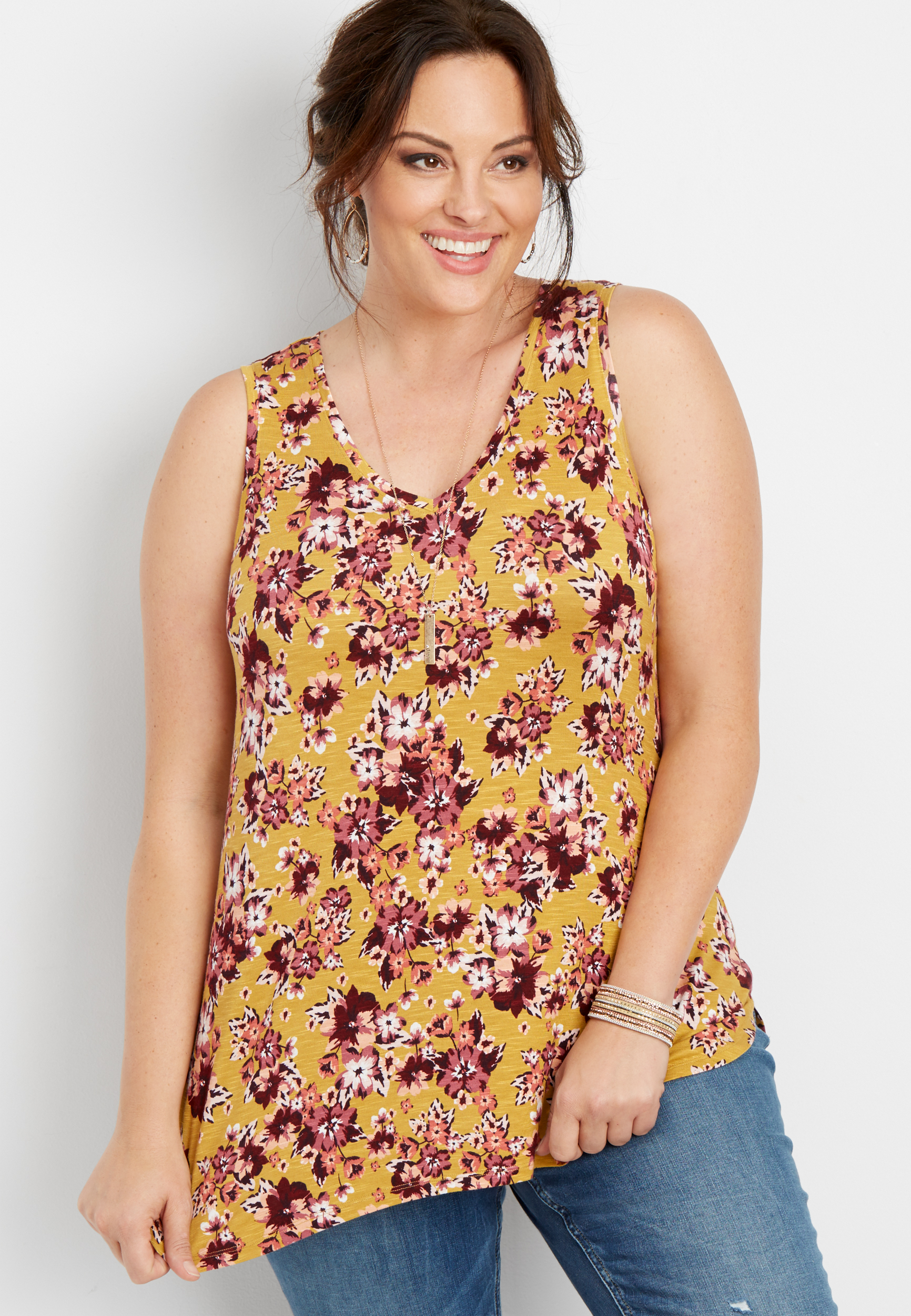 plus size basic floral v-neck tank | maurices
