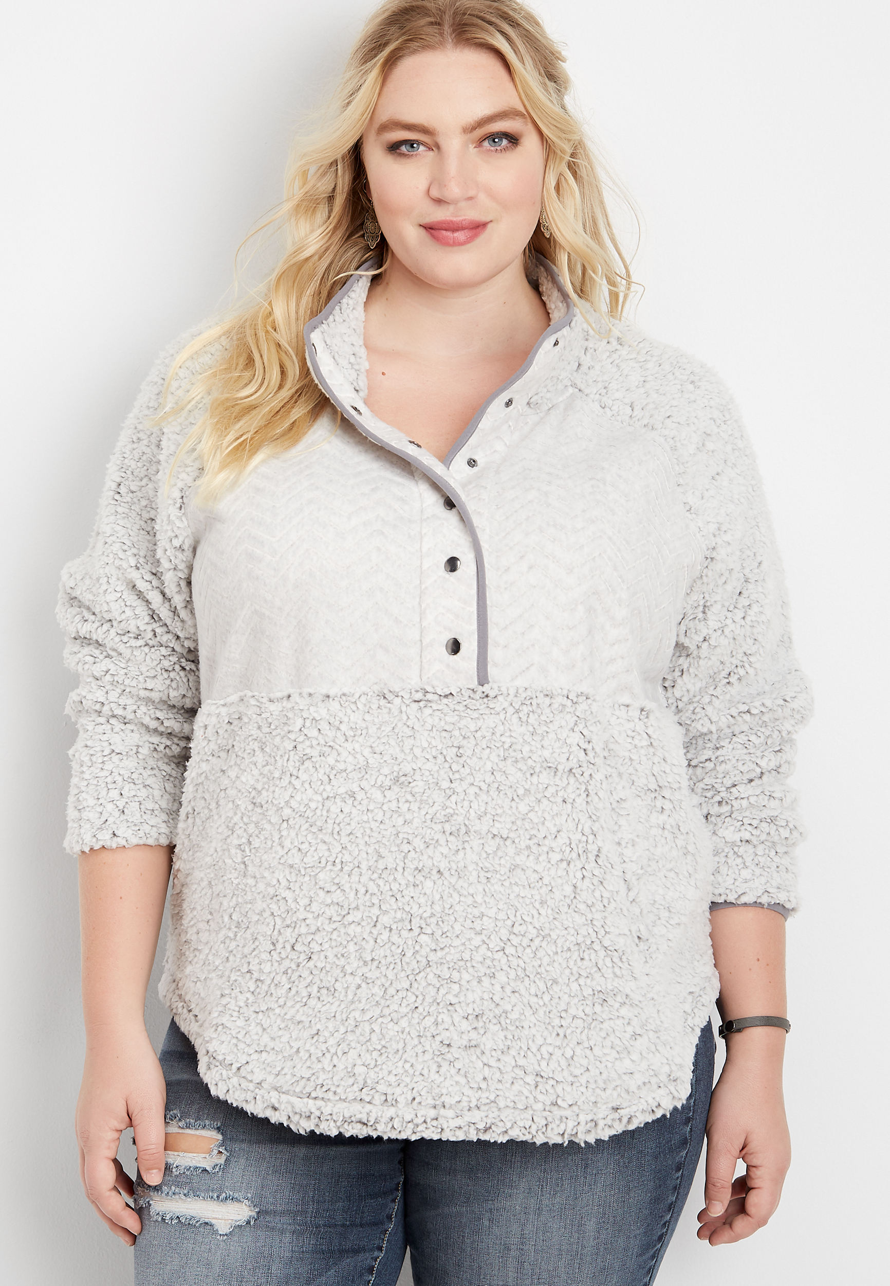 plus size chevron yoke sherpa pullover | maurices