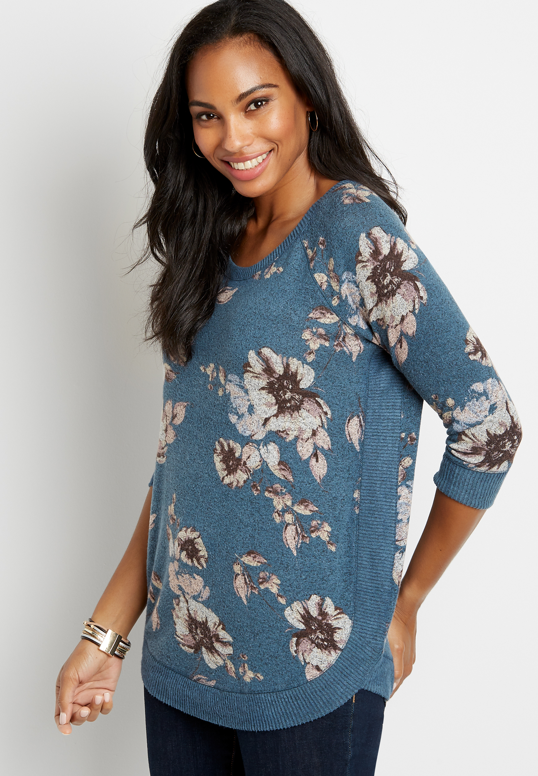 Blue Floral Round Hem Pullover | maurices