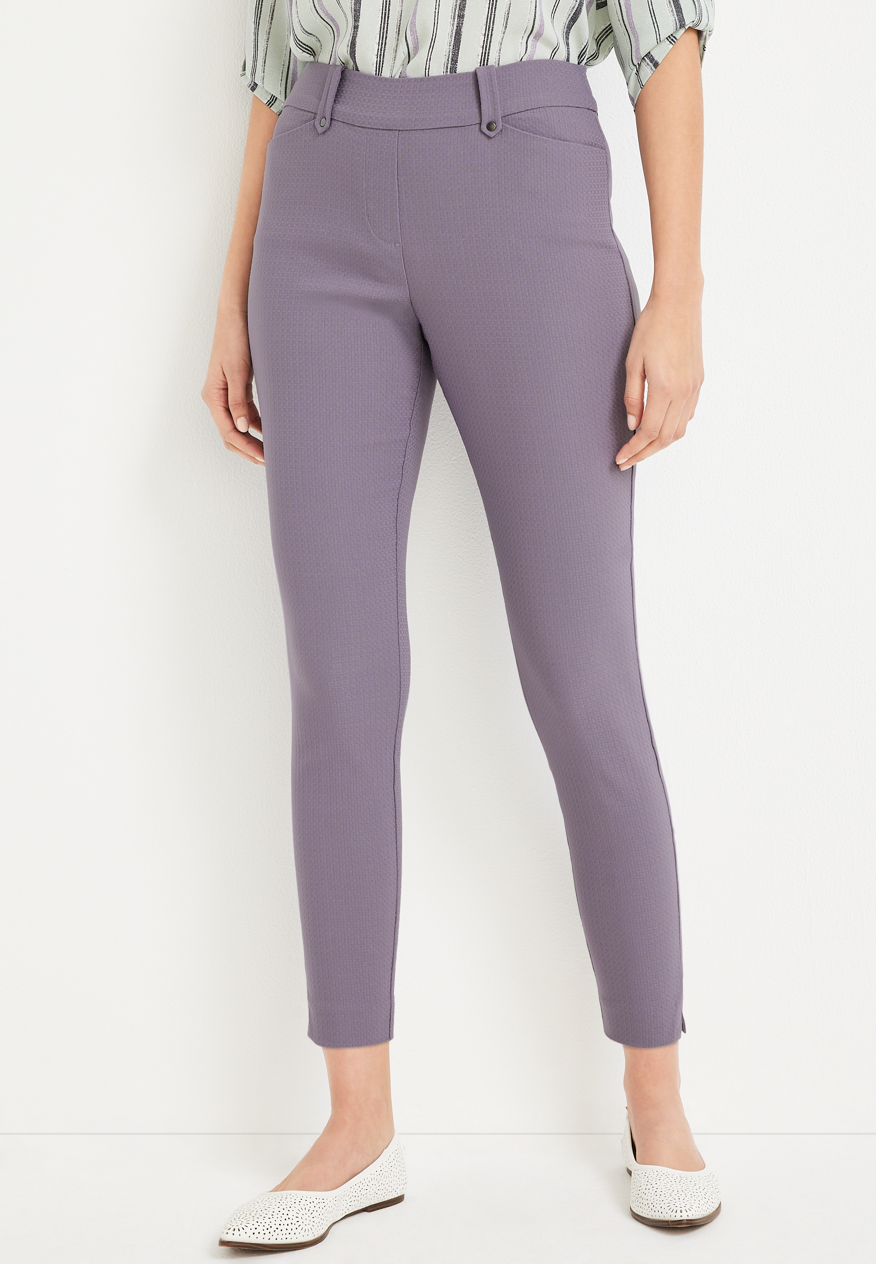 Bengaline Textured Mid Rise Dress Pant | maurices