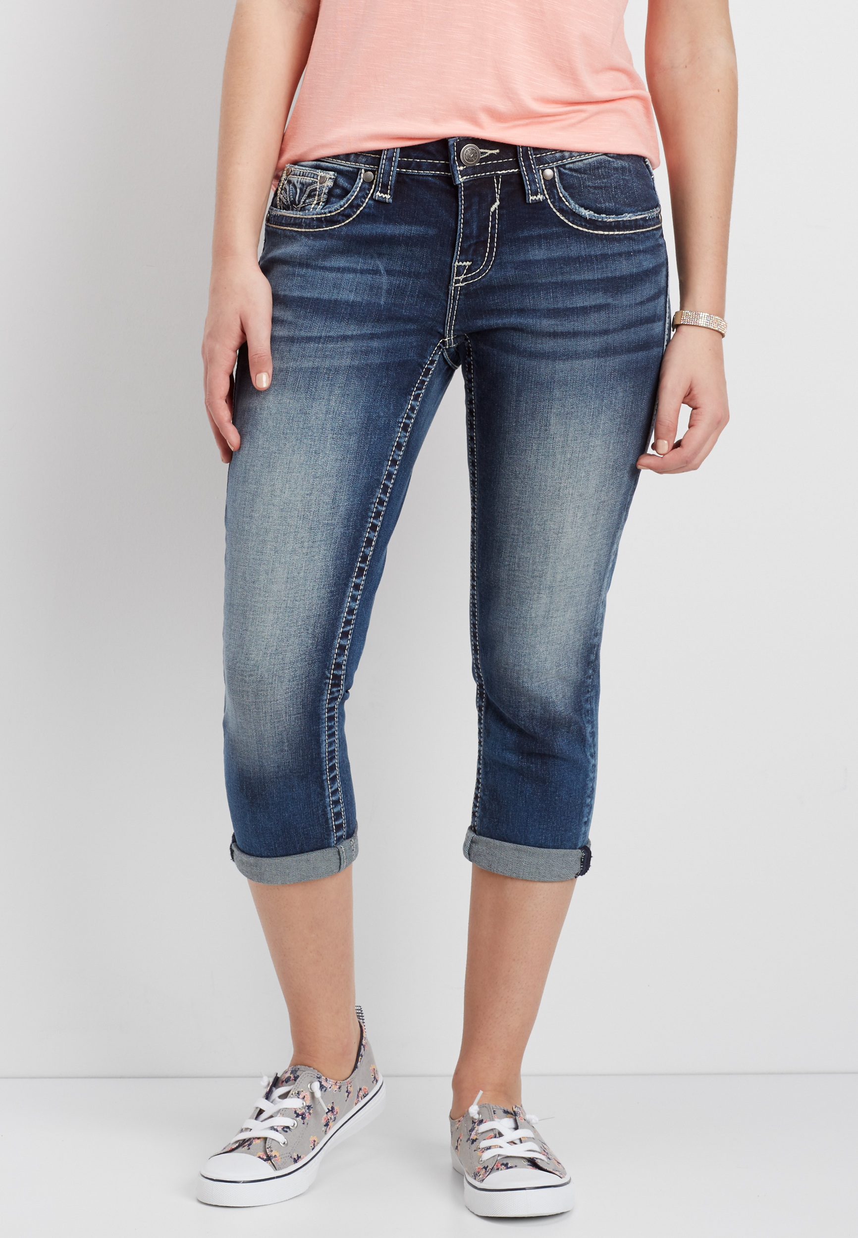 Vigoss® dark washed capris | maurices