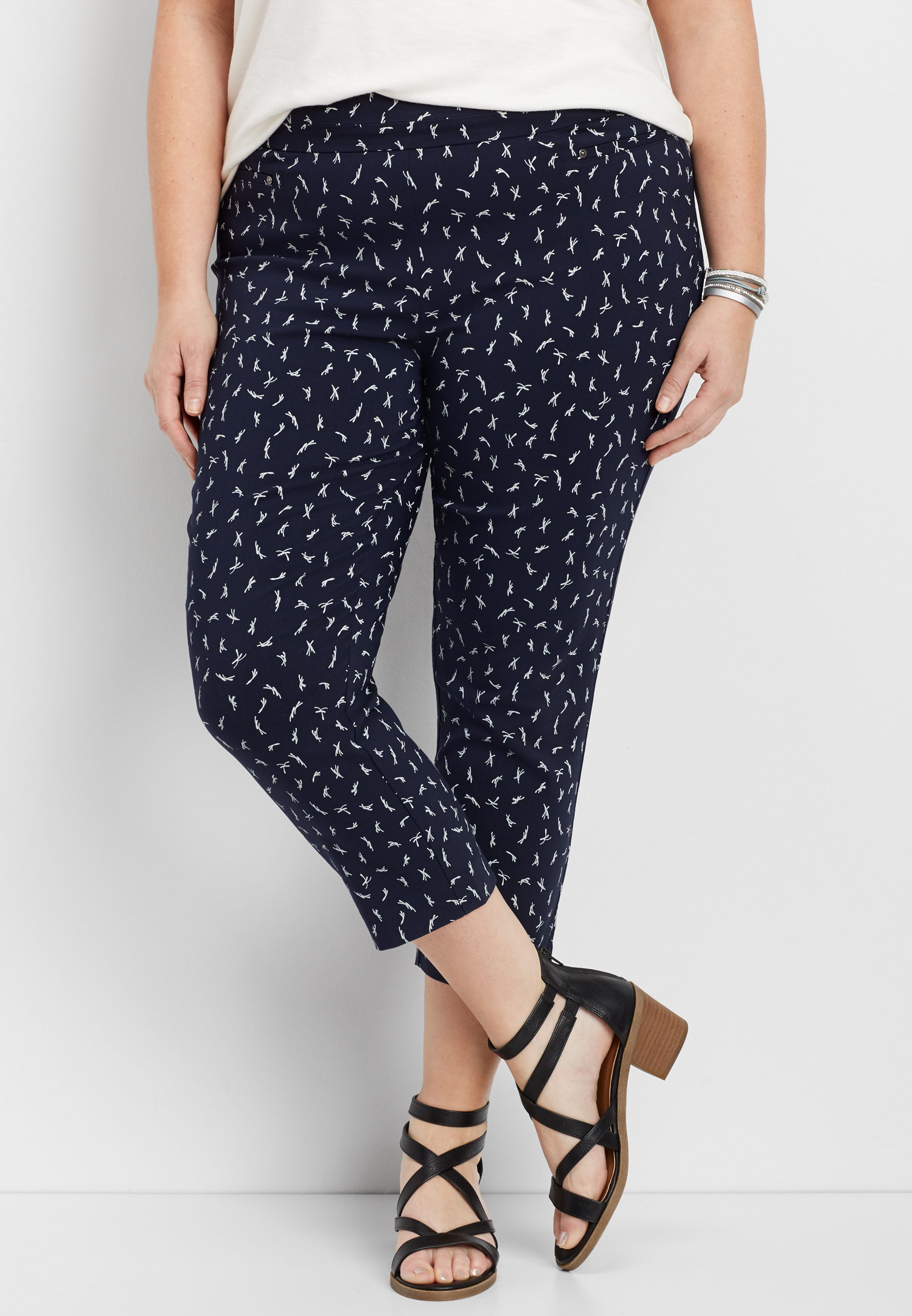 plus size bengaline pull on crop | maurices